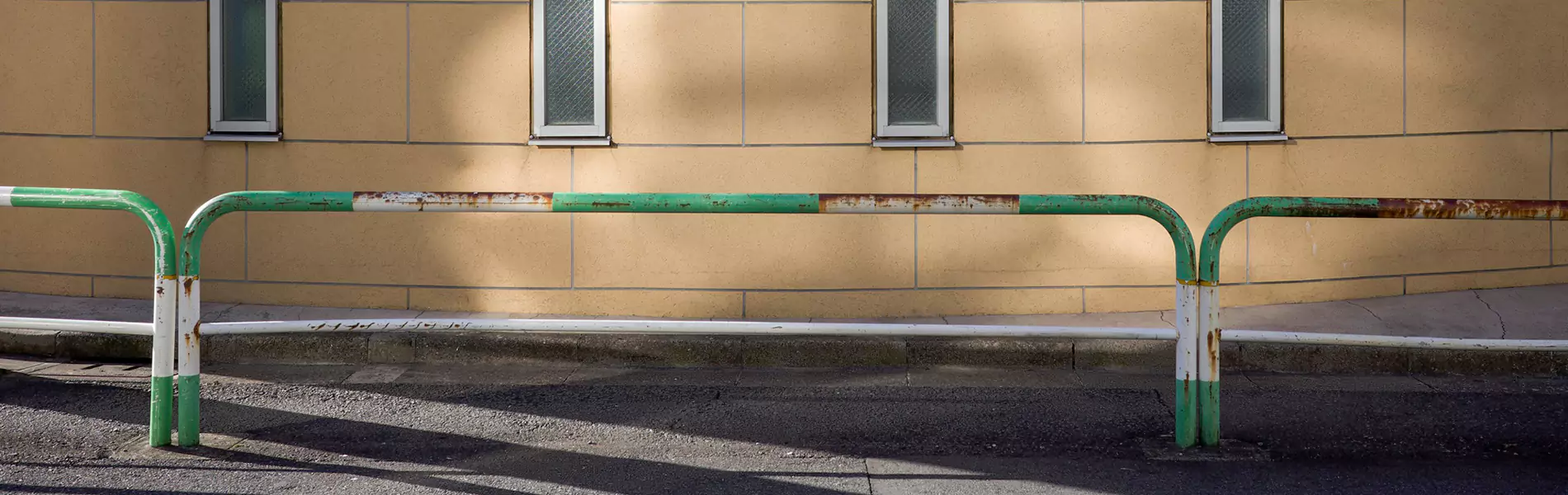 Retractable Driveway Posts North Vancouver - Professional Retractable ...